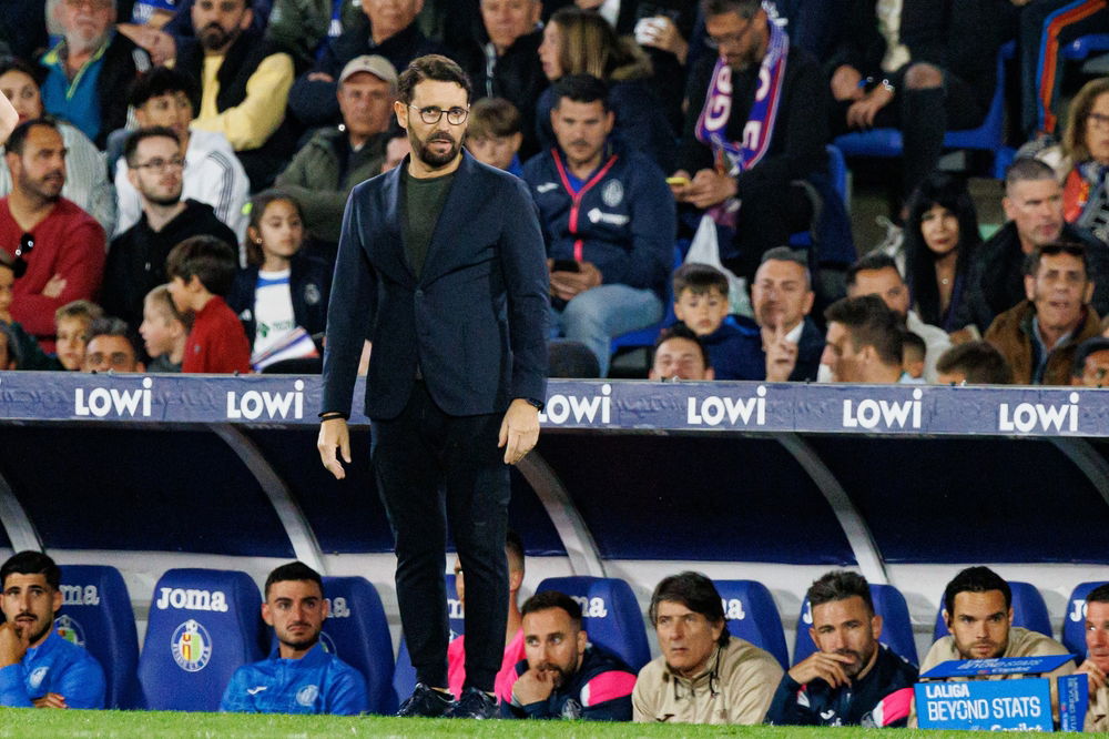 Manager sends messages after Crystal Palace links - Glasner puts focus ...