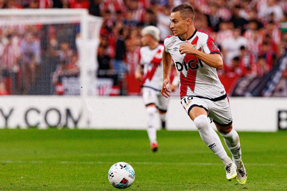 Jorge de Frutos: Crystal Palace, Nottingham Forest and Bournemouth fight