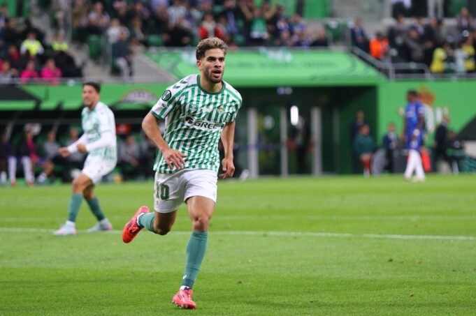 Liverpool want to sign 'explosive attacking player' - Transfer on cards ...